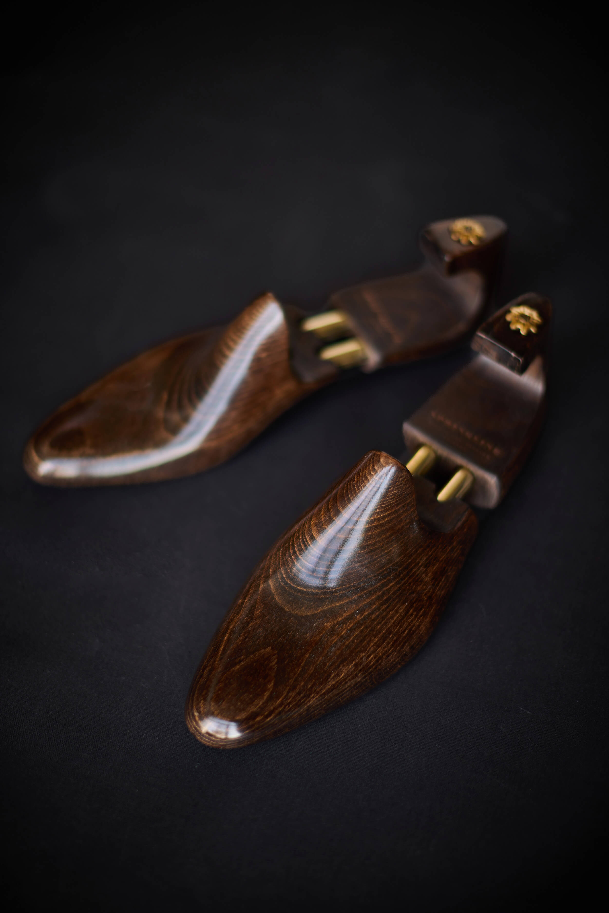 Stained Shoe Trees – Springline